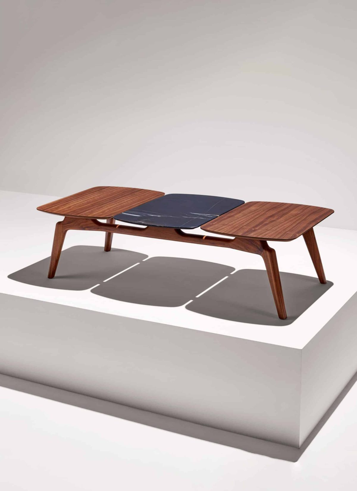 Trio Mixed Table - Nomon : Zen Cart!, The Art of E-commerce